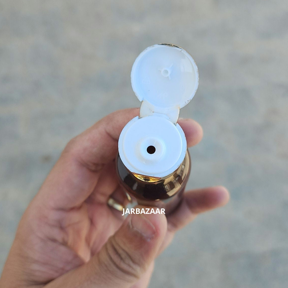 50 ML Avon Amber Pet Bottle (With Golden Fliptop Caps) – JarBazaar